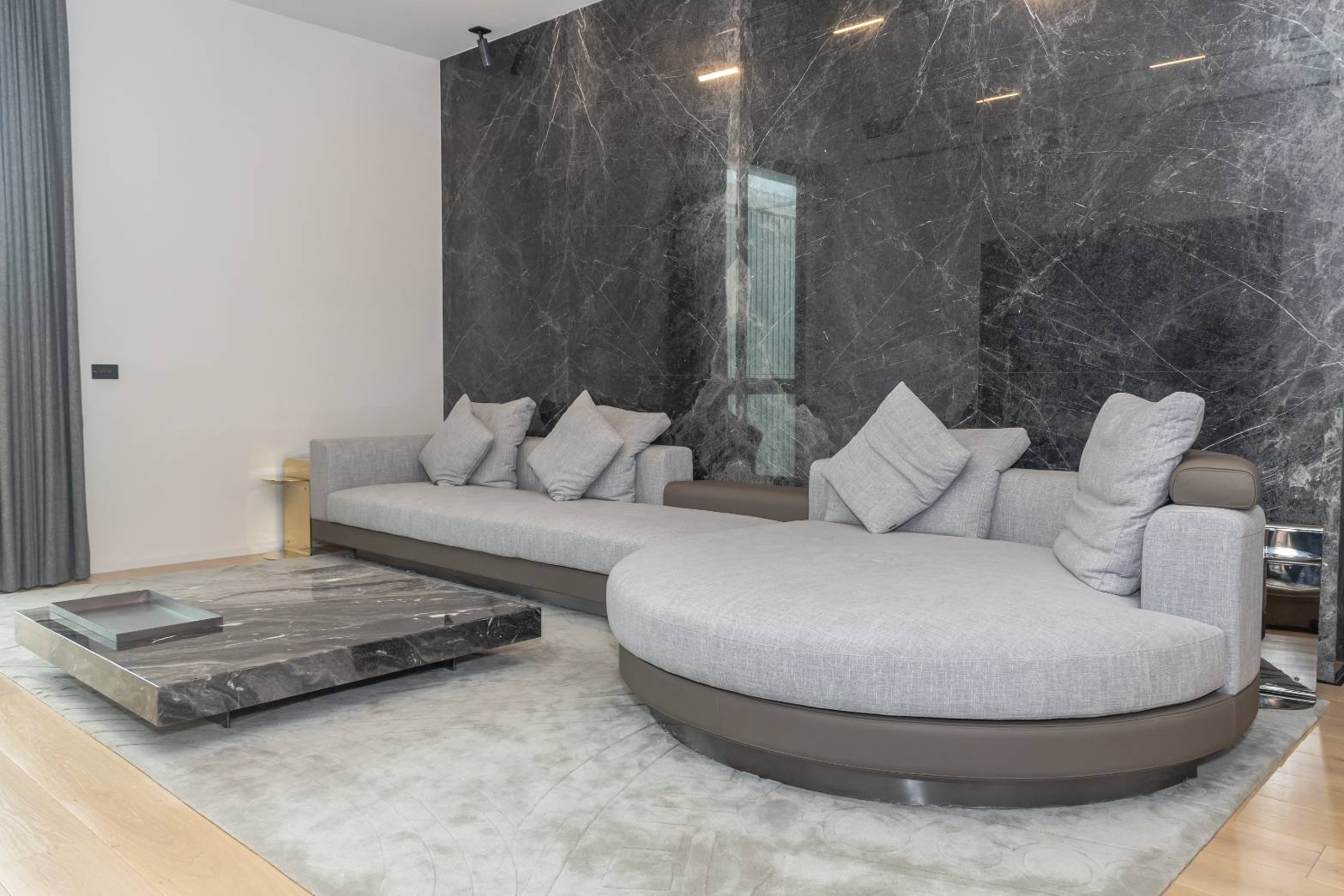 บ้านคุณอนันต์ - Top Class Design