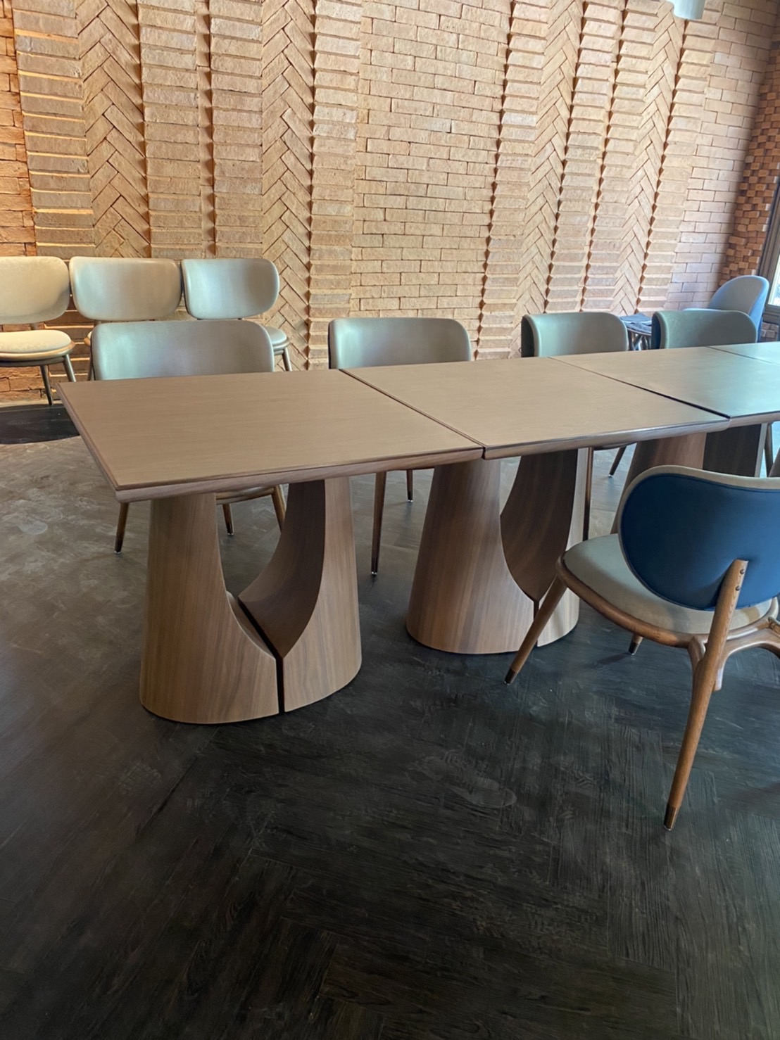 Restaurant Outlet - Top Class Design