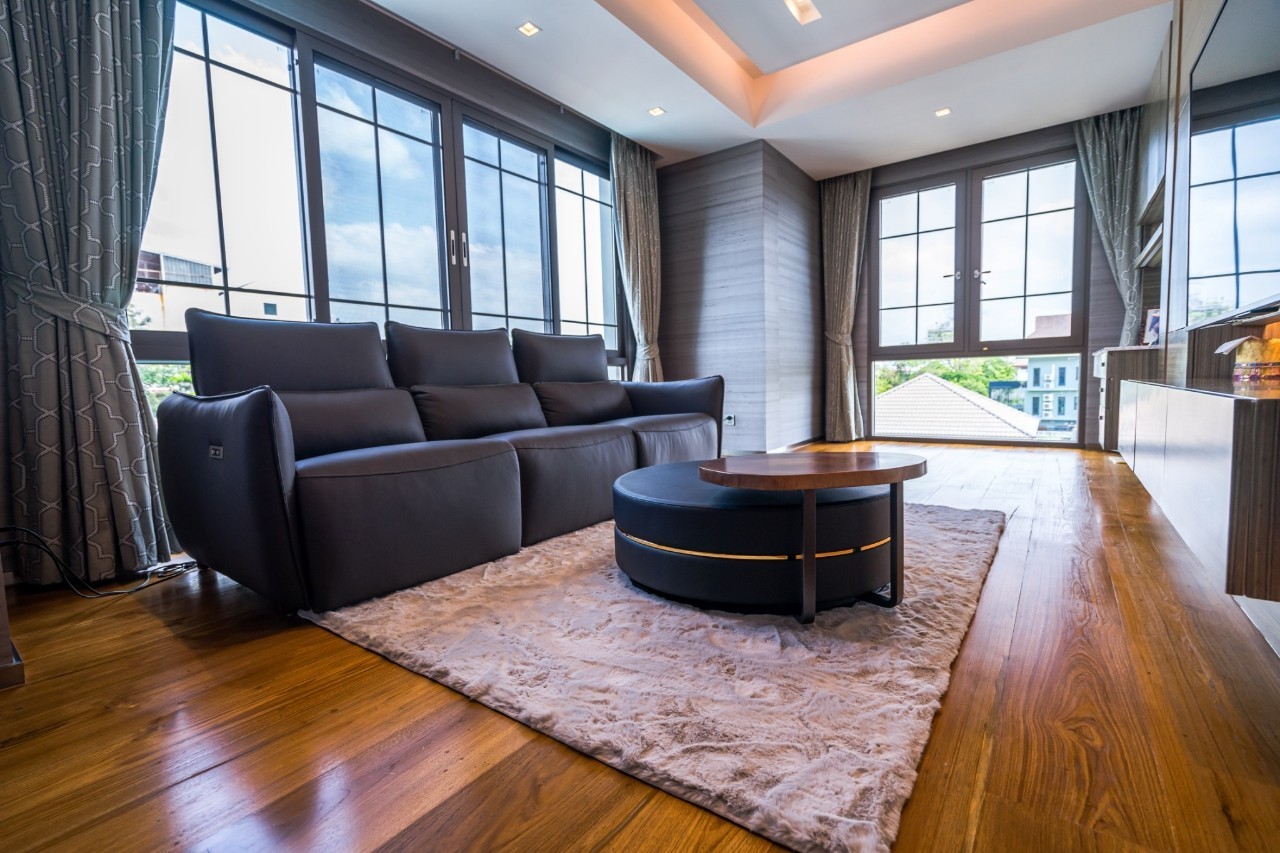 Sofa - Top Class Design